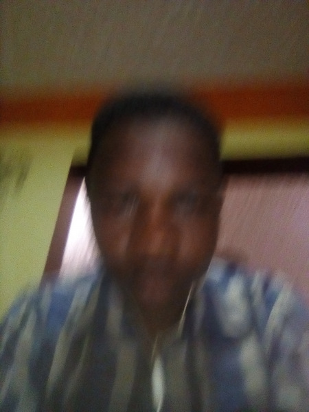 Isaac ⚜ Online songs and bio of the artist — mdundo.com