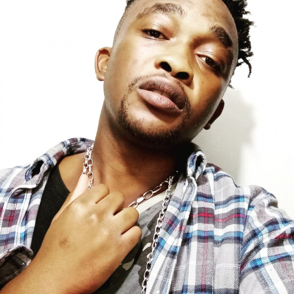 Run it Up Feat. Fraelee by Lyrico Ryan ⚜ Download or listen online ...