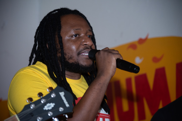 Roots ⚜ Online songs and bio of the artist — mdundo.com