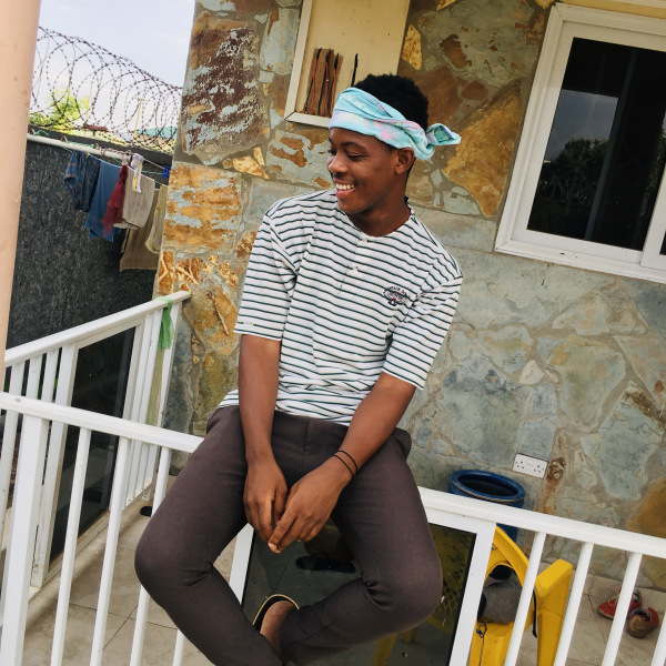Alxy Jayron ⚜ Online songs and bio of the artist — mdundo.com