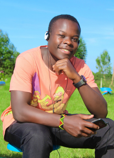 ASANTE BABA by ELTON KWEYAMBA ⚜ Download or listen online — mdundo.com