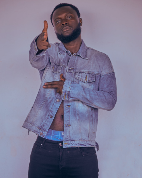 ADU OSEI ⚜ Online songs and bio of the artist — mdundo.com