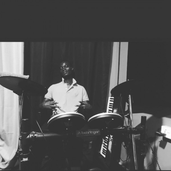 Asaawa Sendrous ⚜ Online songs and bio of the artist — mdundo.com