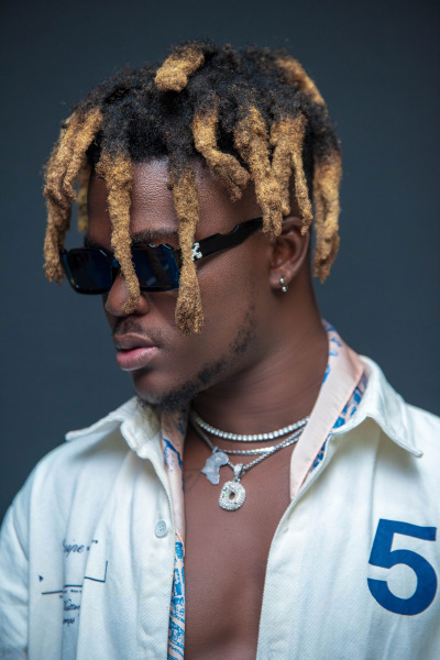 Quamina Mp ⚜ Online songs and bio of the artist — mdundo.com