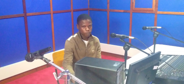 Titus 039 ⚜ Online songs and bio of the artist — mdundo.com