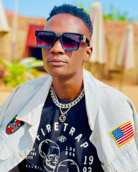 D*Mak ⚜ Online songs and bio of the artist — mdundo.com