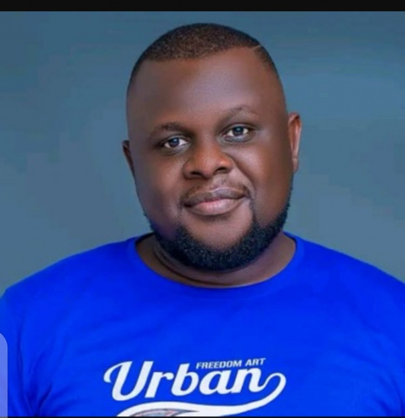 PILILILI YOO LENG by Odong Romeo ⚜ Download or listen online — mdundo.com