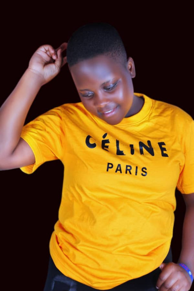 Quin Della ⚜ Online songs and bio of the artist — mdundo.com