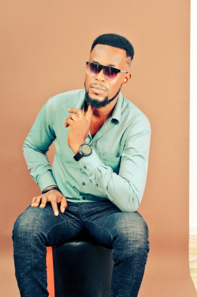 King Senanu Gh ⚜ Online songs and bio of the artist — mdundo.com