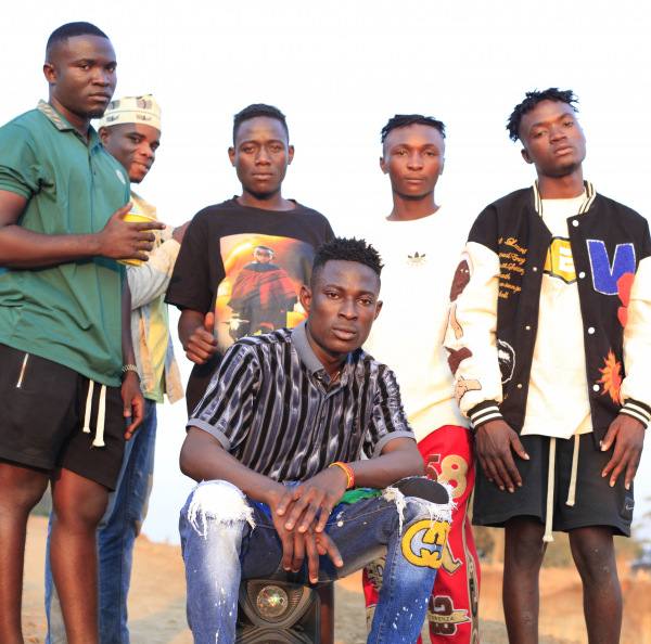 Ft Baby. Siwezi Audio by Wazo Msanii ⚜ Download or listen online ...