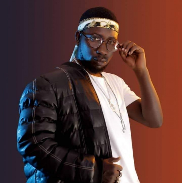 Mara Ni - BeePee by Beepee ⚜ Download or listen online — mdundo.com