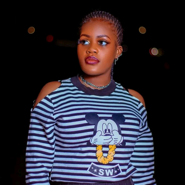 Fari Athman ⚜ Online songs and bio of the artist — mdundo.com