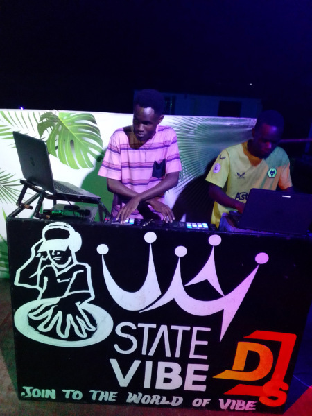 Shida by Dj danger mousse ⚜ Download or listen online — mdundo.com