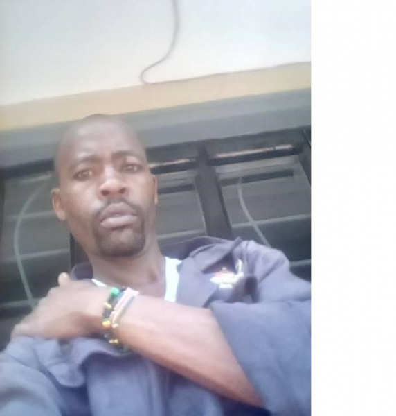 nicho ⚜ Online songs and bio of the artist — mdundo.com