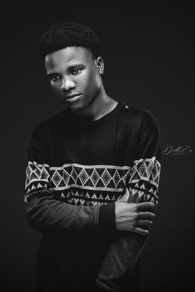 TSEKE TSEKE by Milano ⚜ Download or listen online — mdundo.com