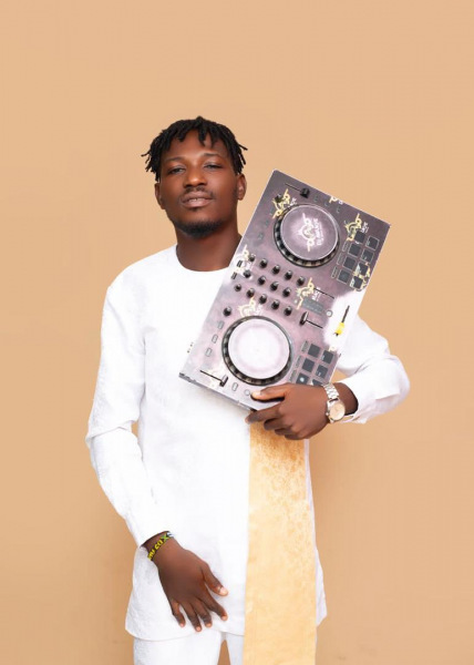 Afro Pop Mixtape 2024 Vol.2 by DJ SELECTA AWUKYE OFFICIAL ⚜ Download or ...