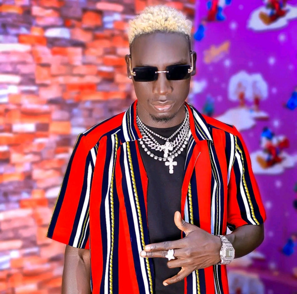 MAN CJ ⚜ Online songs and bio of the artist — mdundo.com