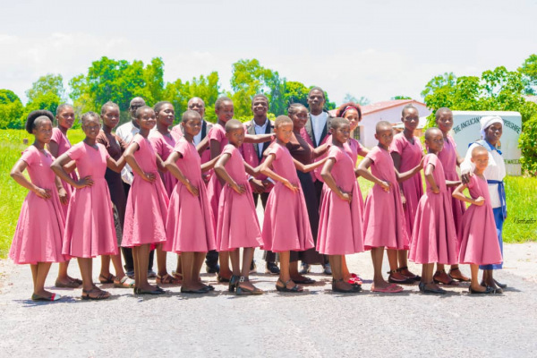 St Thomas Cape Maclear Anglican Choir ⚜ Online songs and bio of the ...