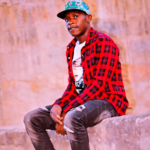 Dema Kalcha ⚜ Online songs and bio of the artist — mdundo.com