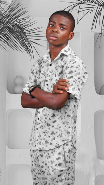 S.O.S ⚜ Online songs and bio of the artist — mdundo.com