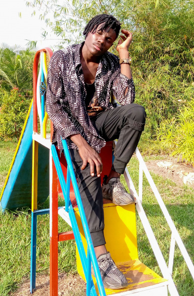 Mr Right Pan ⚜ Online songs and bio of the artist — mdundo.com