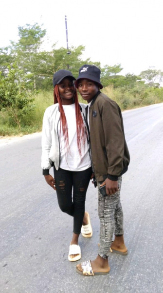 Young 4 ⚜ Online songs and bio of the artist — mdundo.com