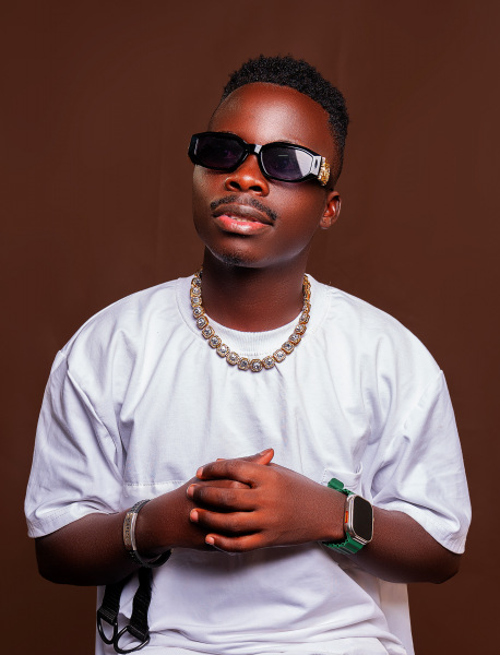 Vine Quo music ⚜ Online songs and bio of the artist — mdundo.com