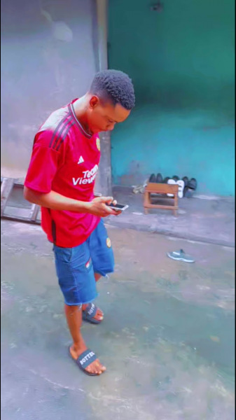 Dicy ⚜ Online songs and bio of the artist — mdundo.com