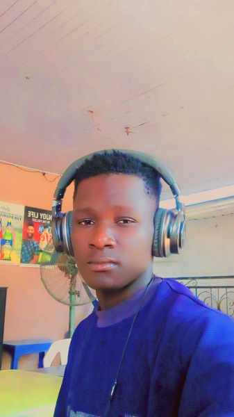 DJ Nazz ⚜ Online songs and bio of the artist — mdundo.com