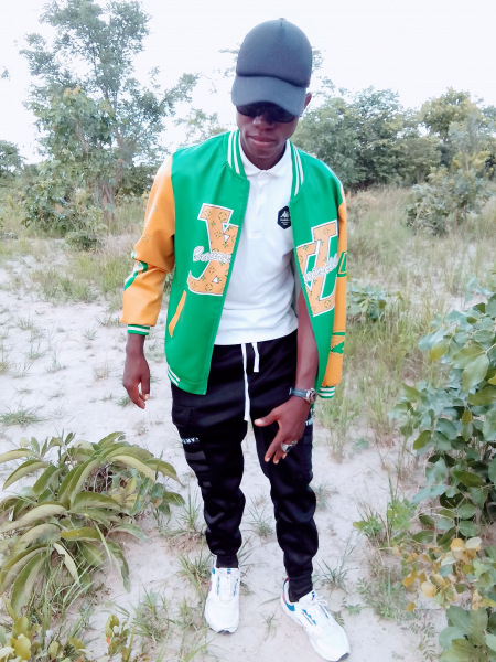 Pilo pilo mapepe ⚜ Online songs and bio of the artist — mdundo.com