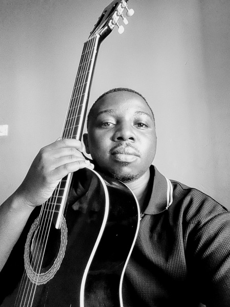 Afrobeats/Zouk ⚜ Online songs and bio of the artist — mdundo.com